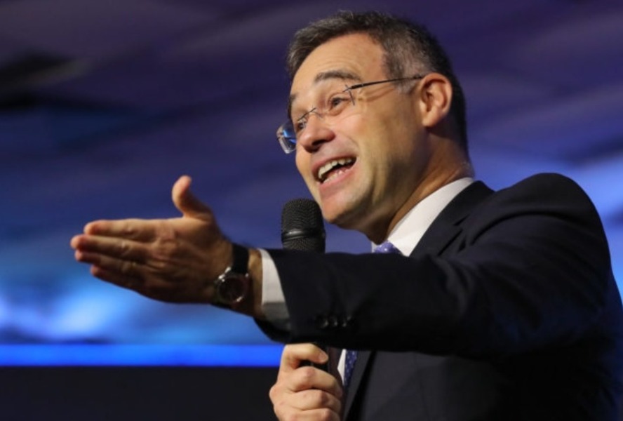 Quem é André Mendonça, o primeiro ministro evangélico do STF