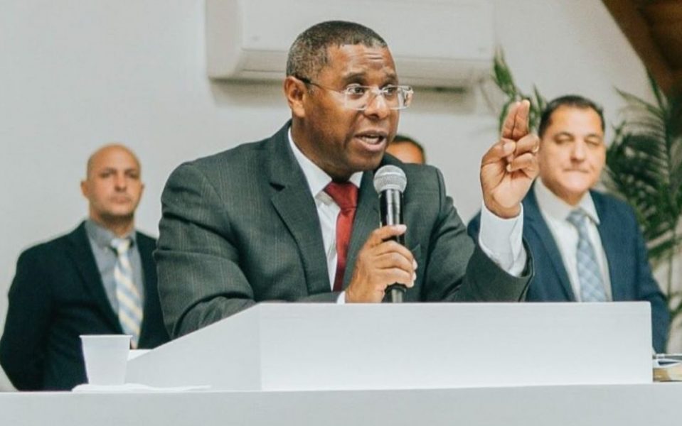 Pastor Osiel Gomes vê Assembleia de Deus longe das raízes