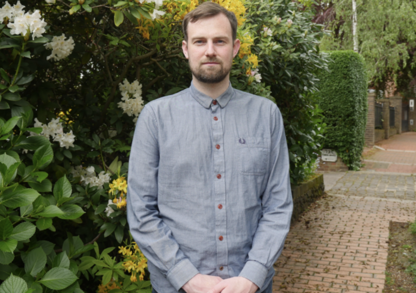 Professor cristão é expulso por se recusar a usar o pronome preferido ...