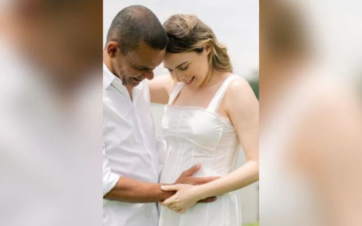 Rodrigo Silva e esposa revelam nome do bebê que esperam