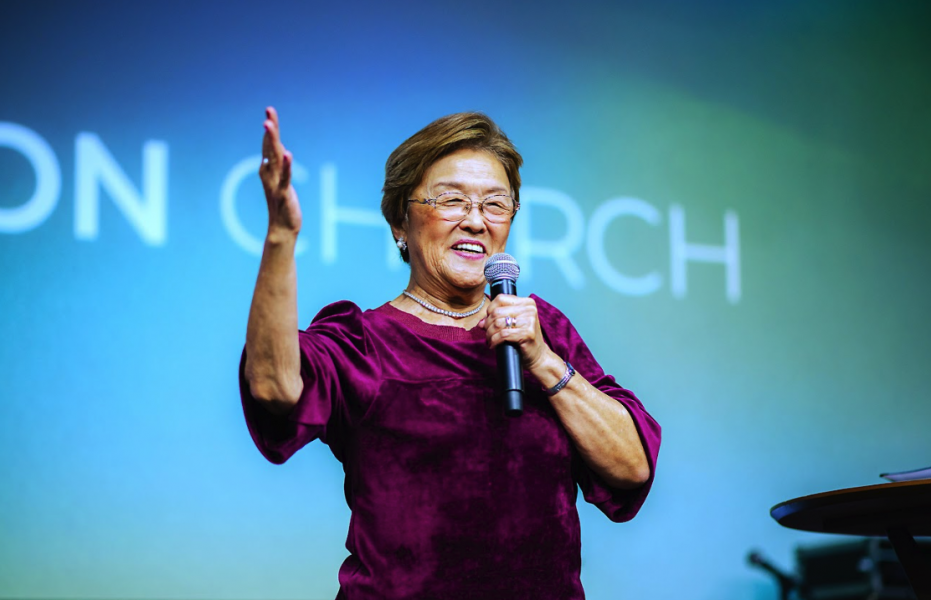 Morre Sarah Hayashi, fundadora da Zion Church